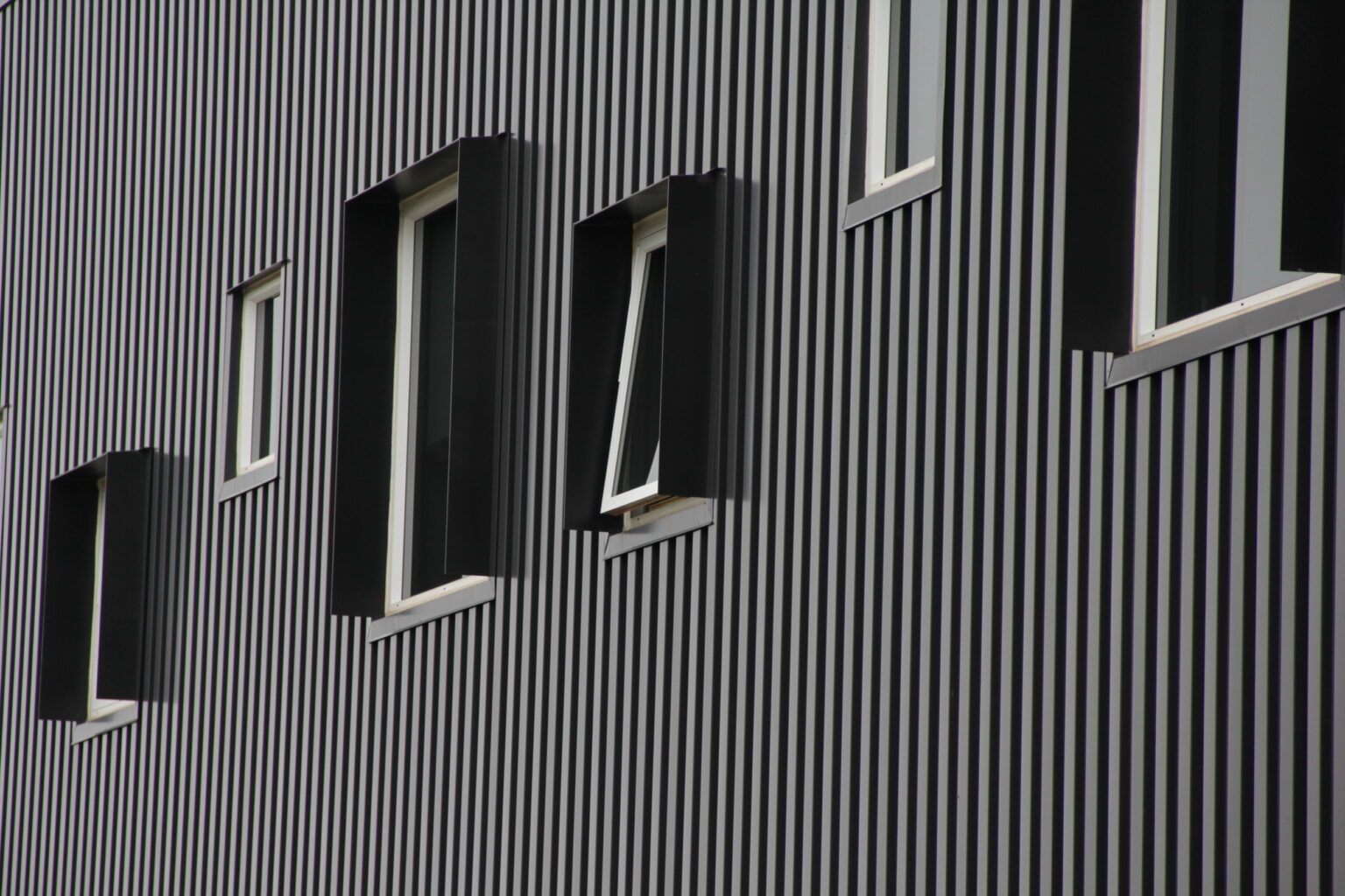 The H Awning Window - H Window